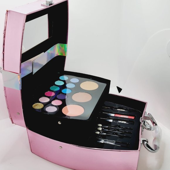 Claire's | Makeup | Claires Pink Princess Makeup Set With Eye Mask Nwt ...